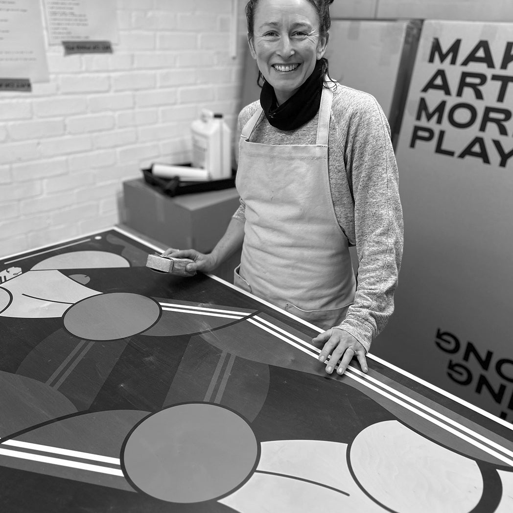 ArtTable Kelly Anna – Luxury Wall-Mountable Mini Table Tennis Table ...